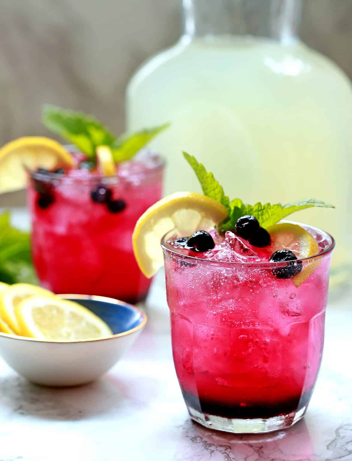 Blueberry Lemonade Vodka Cocktail - Creative Culinary