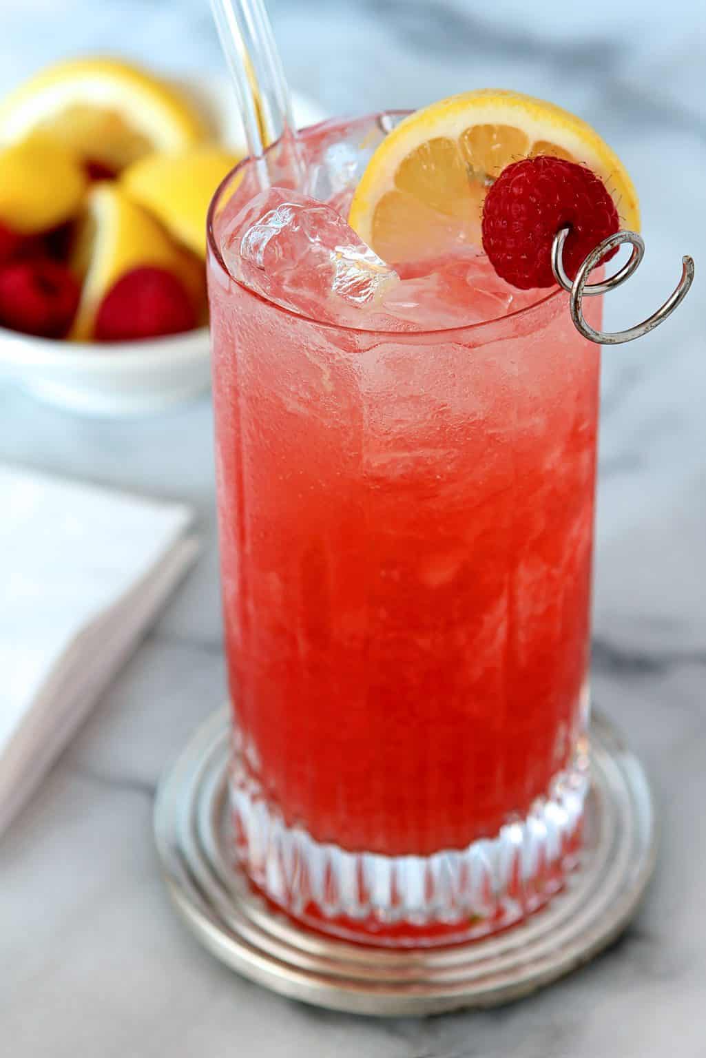 Raspberry Bourbon Lemonade - Creative Culinary