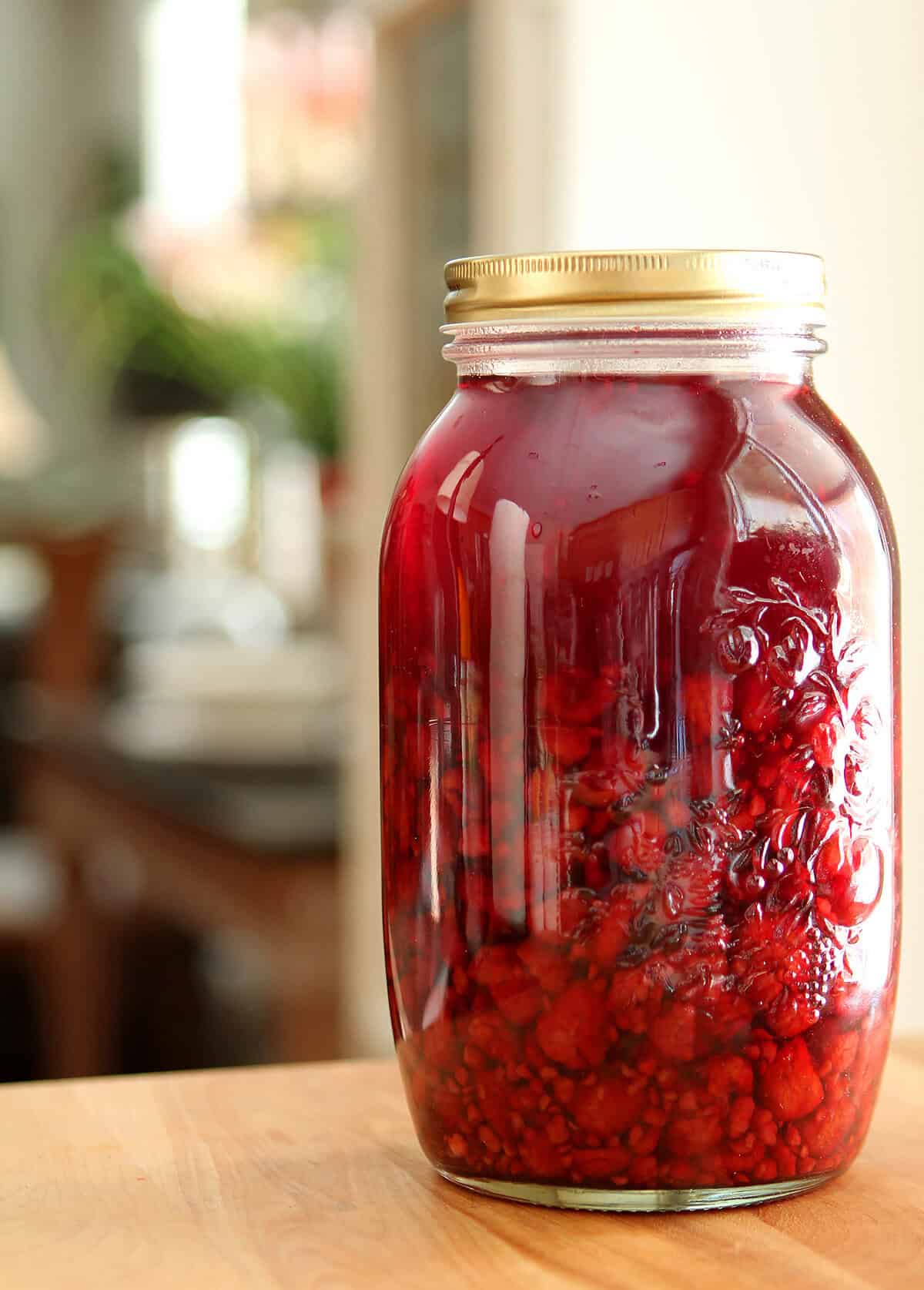 Homemade Raspberry Liqueur - Creative Culinary